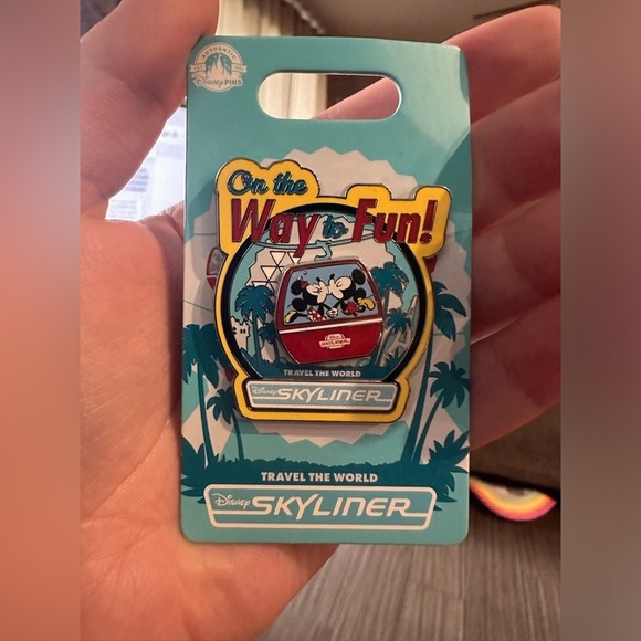 Disney | Accessories | Disney Mickey And Minnie Mouse On The Skyliner ...